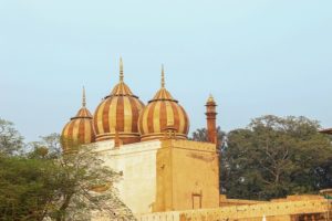 Explore The Forgotten History & Hidden Beauty Of Safdarjung Tomb - Hike ...